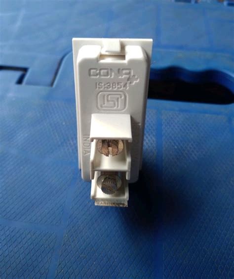 6 2 Way Switches 1M At 48 Piece In Kanpur ID 2849826172655