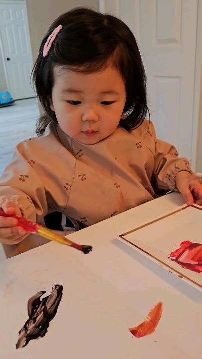 임화백의 인물 묘사 화백 두살 아기그림 취미 그림그리기 교육 미술 26개월 아기 육아 미국 캘리포니아 일상 Shorts