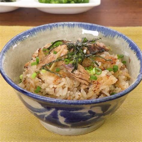 サバの味噌煮缶を使って♪ サバ缶の柚子胡椒炊き込みごはんのレシピ動画・作り方 Delish Kitchen