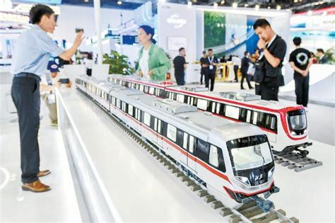 一批轨道交通新车新技术在京亮相 3号线列车计划2024年全部交付北京要闻首都之窗北京市人民政府门户网站
