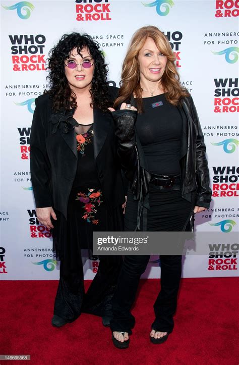 Nancy Wilsons Feet