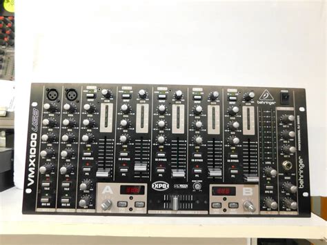 Lot Behringer Vmx 1000 Sub Dj Mixer