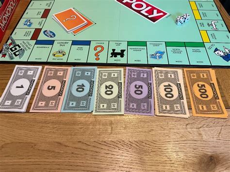 How Much Money Comes With A Monopoly Game