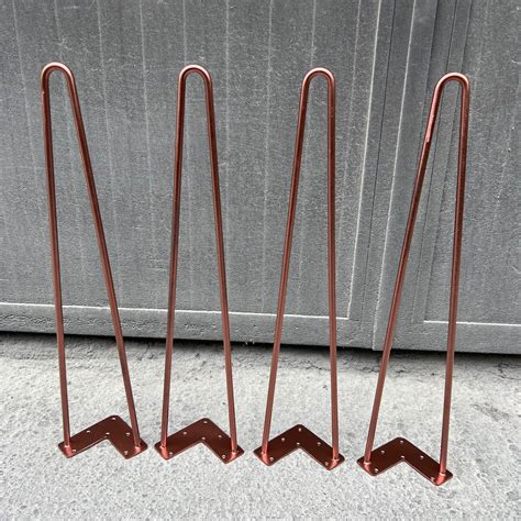 Комплект от 4 крака маса с фиби електростатично боядисана височина 72 см диаметър на профила