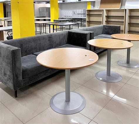 ЛІКВІДАЦІЯ стільці компютерні офісні на колесах крісла 300 грн Офісні меблі Київ на Olx