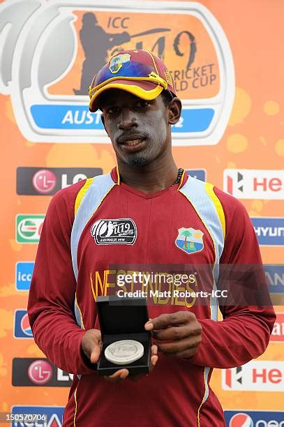 Deron Davis Photos And Premium High Res Pictures Getty Images