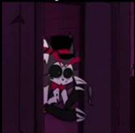 Pin By Moony Moony221b On Hazbin Hotel Funny Images Hotel Trivago I