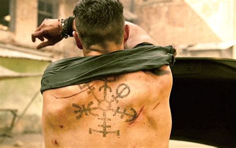 Pin De Julia Nepomuceno En Chris Hemsworth Marvel Tatuajes