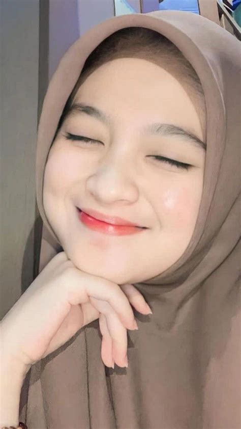 Baru Koleksi Foto Perempuan Cantik Untuk Foto Profil