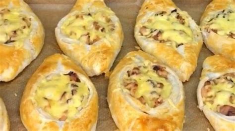 Необычные Лодочки из слоенного теста с вкусной и сытной начинкой 👌 Food Breakfast Muffins