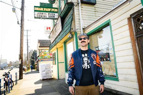 The Man Behind Jerrys Pizza The Popular Tavern Style Pizza Pop Up