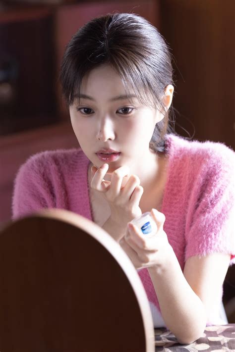 240503 Kang Hyewon Vaseline Lip Therapy Ad Shoot Behind Rizone