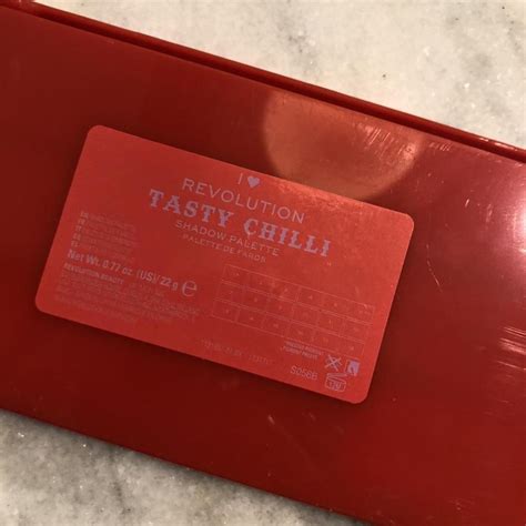 Suuuuper Cute Pepper Themed Eyeshadow Palette 🌶🌶🌶 Depop