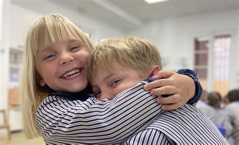 Una Gran Educació és Per A Tota La Vida Escola Pia Calella