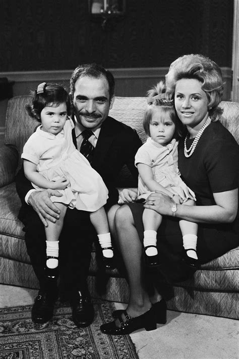 Princess Muna Al Hussein The Suffolk Born Officers Daughter Who Fell