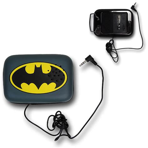 Batman Symbol Belt Buckle With Speaker Geekalerts