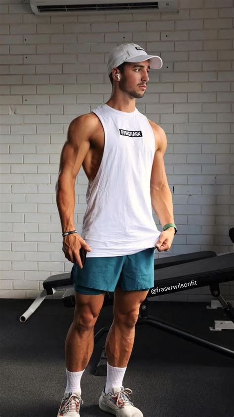 17 Mens Bold Gym Outfit Ideas To Elevate Your Workout Style Golfaq