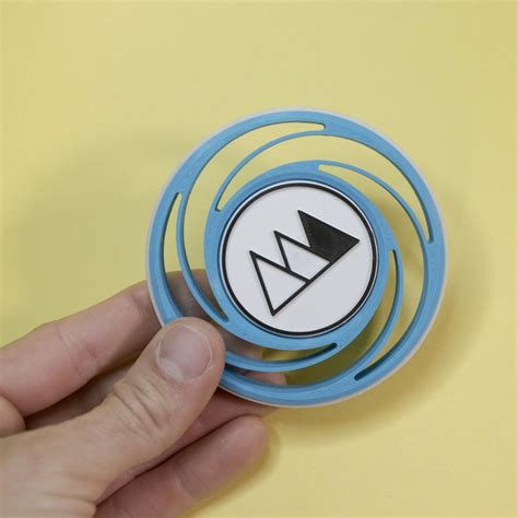 Make Anything Springy Spinning Plinko Puck 3d Model By Make Anything