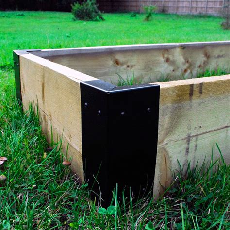 Corner Brackets Above Ground Garden The Best Type Of Wood To Use For A