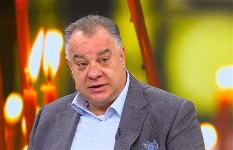 Д р Мирослав Ненков Просълзих се от първия работен ден на парламента Информационна агенция ПИК