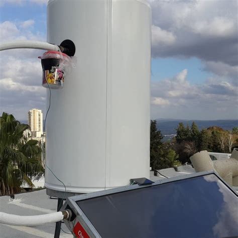 Hot Water Solar Powered Esp8266 With A Thermistor