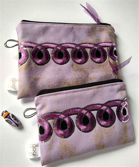 Комплект несесери в лилаво с пайети Handmastersbg