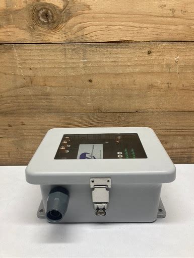 Ac Line Surge Protector Lss 120 208 3y A39 00 1000 Lea International