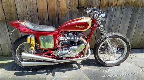 Triumph Flat Tracker