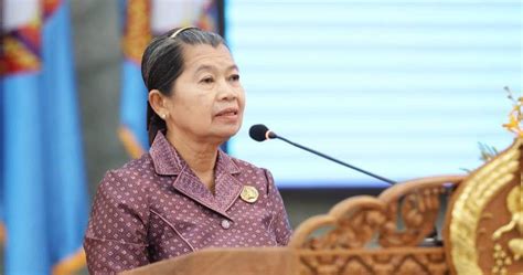 សម្ដេចកិត្តិសង្គហបណ្ឌិត ម៉ែន សំអន