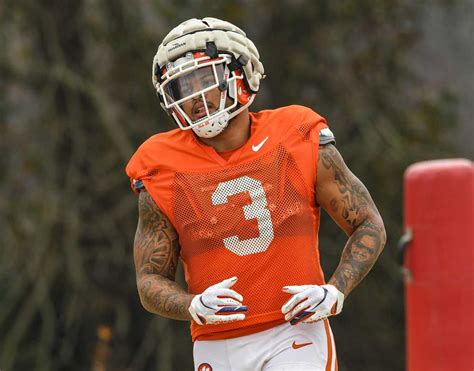 Latest Injury Update On Clemson Tigers De Xavier Thomas Sports