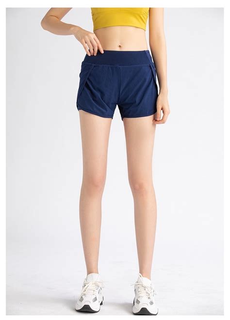 Skechers Sp323w179 กางเกงออกกำลังกายขาสั้นผู้หญิง Supersports Thaipick