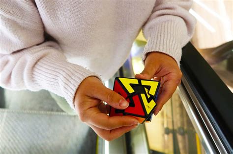 Buy Wholesale Pyraminx Diamond