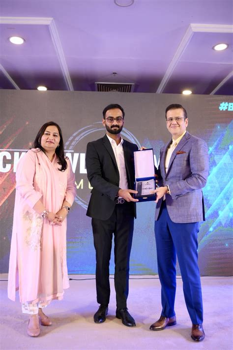 Muhammad Usman Tahir On Linkedin Itofficeroftheyear Professionalachievement Itexcellence…