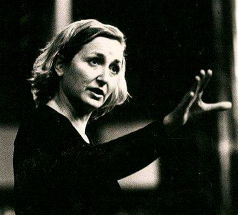 Actor Storytelling Theatre Catherine Mcnally