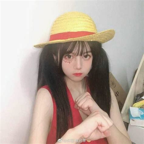 One Piece Luffy bất ngờ hóa nữ hải tặc dễ thương khiến anh em không thể rời mắt