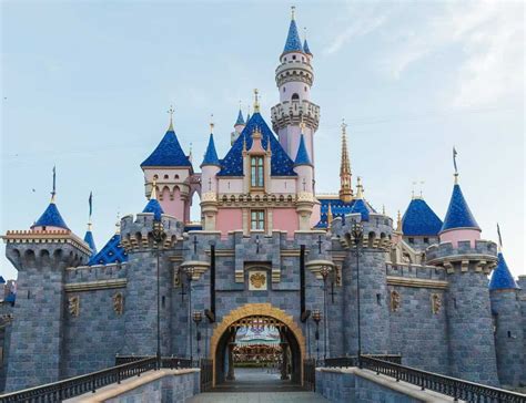 Disneylands Reimagined Sleeping Beauty Castle Officially Reopens To