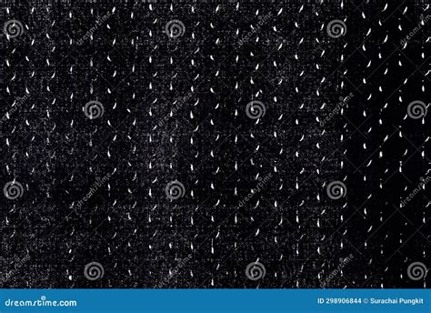 Monochrome Wave Pattern With Interwoven Chains On Black Background Stock Illustration