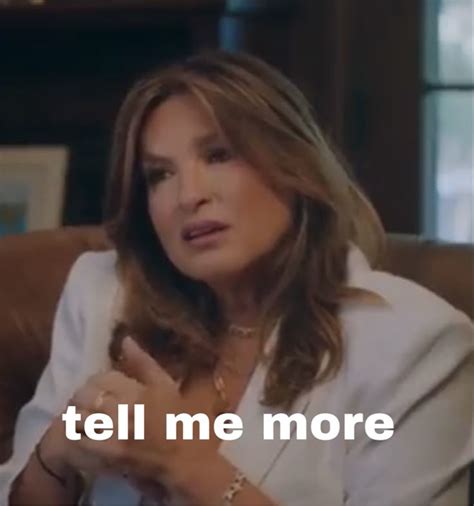 Mariska Hargitay Panosundaki Pin