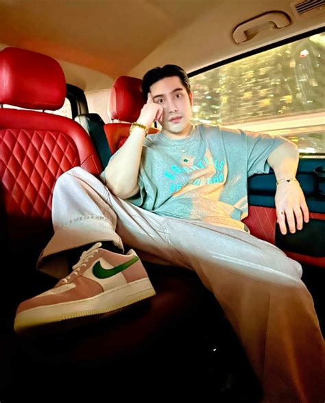 เอิร์ก เลเดอเรอร์ ประวัติอดีตนักร้องและเซเลบ ก่อนมีข่าวโกงเงิน 500 ล้าน