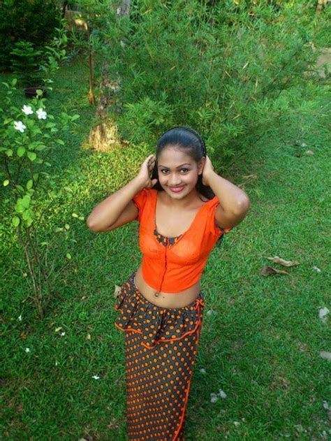 Sri Lankan Girls Game Kello Vilege Girls Sri Lanka Game Patta Kello