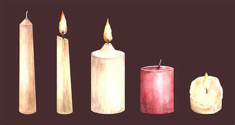 수채화 굽기 및 꺼진 흰색 끝 빨간 왁스 양초 손으로 그린 그림 고립 개체 그룹에 대한 스톡 벡터 아트 및 기타 이미지 개체 그룹 공휴일 교회 Istock