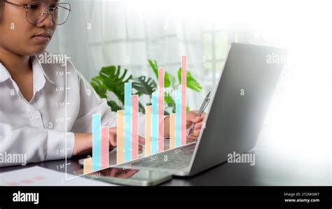 Businesswoman Use Computers To Analyze Business And Manage Corporate Data Business Analytics
