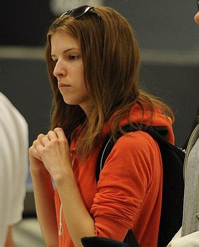 Anna Kendrick No Makeup Dalchaebi