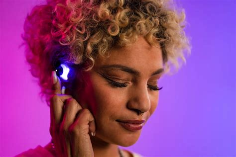 Logitech Ra Mắt “chúa Tể Của Những Chiếc Tai Nghe” Với Công Nghệ Sử Dụng ánh Sáng để Tạo Khuôn