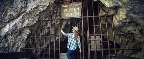 Exploring Boyden Cavern Kings Canyon Cave Tours — Flying Dawn Marie