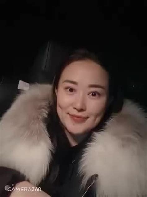 Файз академи Айдас түгшүүрийн нэг хэлбэр нь хумсаа мэрэх Ховсын эмчилгээгээр айдас