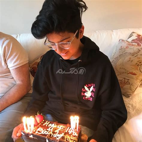 شباهت خیلی خیلی زیاد پایا پسر بازیگر دهه 60 به مادرش