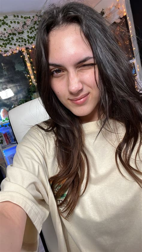 Sienna On Twitter Live Https T Co Rbzanvpcz Twitter