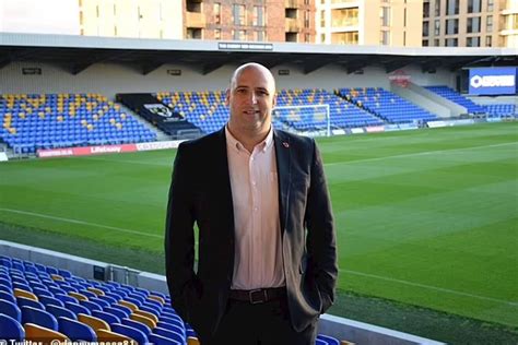 Premier League Graban Abusos Machistas En El Fútbol Inglés Es Una Maldita Prostituta