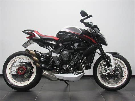 Mv Agusta 800 Dragster Rr 2020 Fiche Moto Motoplanete Atelier Yuwa